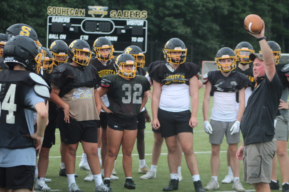 FOOTBALL FRIDAY: Sabers retooled and are having a ball | News, Sports ...